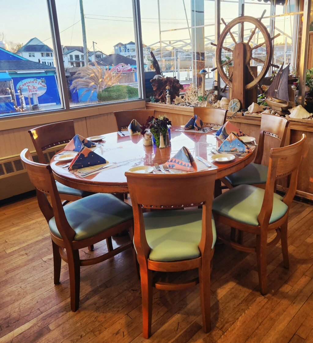 Dine-In: Captain’s Inn Brings Sense of Nostalgic Dining, Great Food to ...